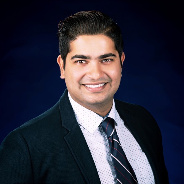 RadiXplore - Leverage unstructured data to make informed decisions